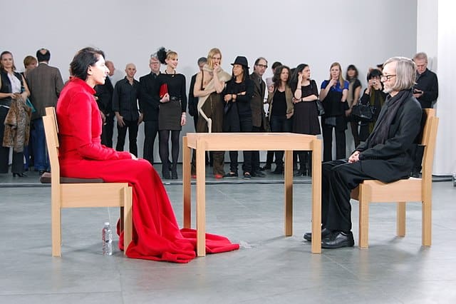Performancekunst - Infos und Beispiele zur Performance als Kunstform